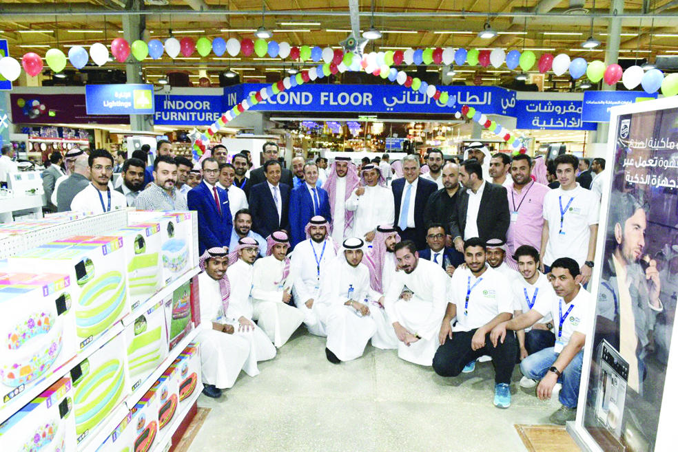 «ساكو» تفتتح قسما لبيع الأجهزة الذكية في معارضها بالمملكة | الاقتصادية