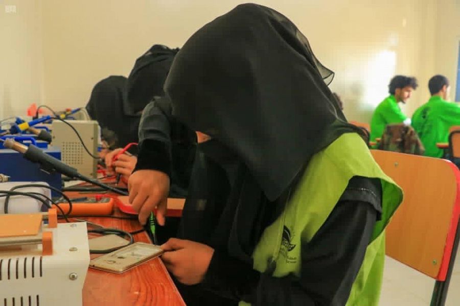 مركز الملك سلمان للإغاثة يواصل تنفيذ مشروع مهارتي بيدي لتحسين سبل العيش ...