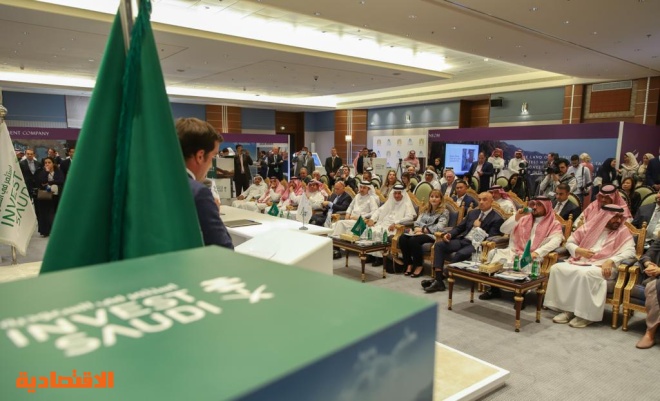 توقيع اتفاقيات بـ 100 مليار ريال لتطوير قطاع السياحة في السعودية